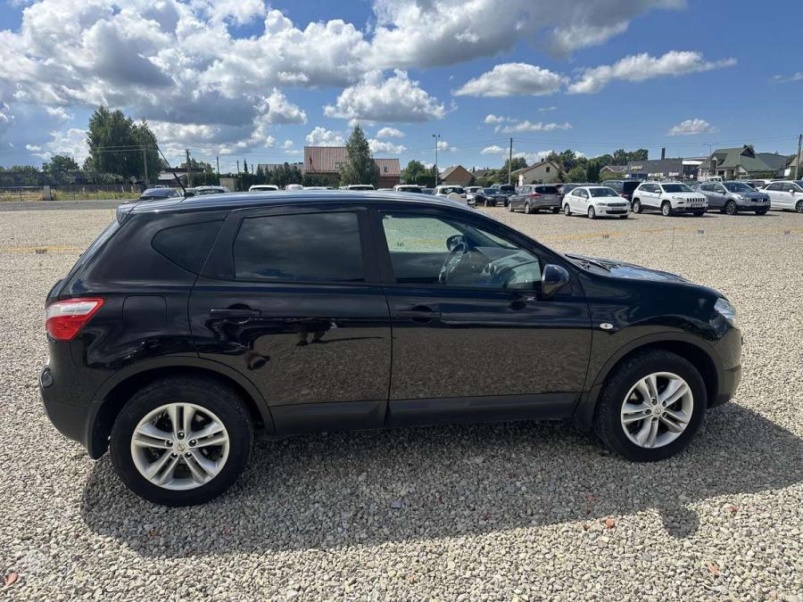 Melns Nissan Qashqai 2011 Tauragė, ar dzinēja tilpumu 1.50 L un nobraukumu 254 tūkst. km par 4200 €, foto 7 vietnē AUTOMOTO.COM.LV