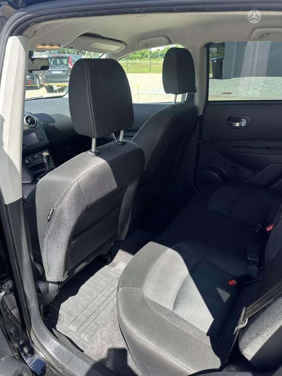 Melns Nissan Qashqai 2011 Tauragė, ar dzinēja tilpumu 1.50 L un nobraukumu 254 tūkst. km par 4200 €, foto 9 vietnē AUTOMOTO.COM.LV