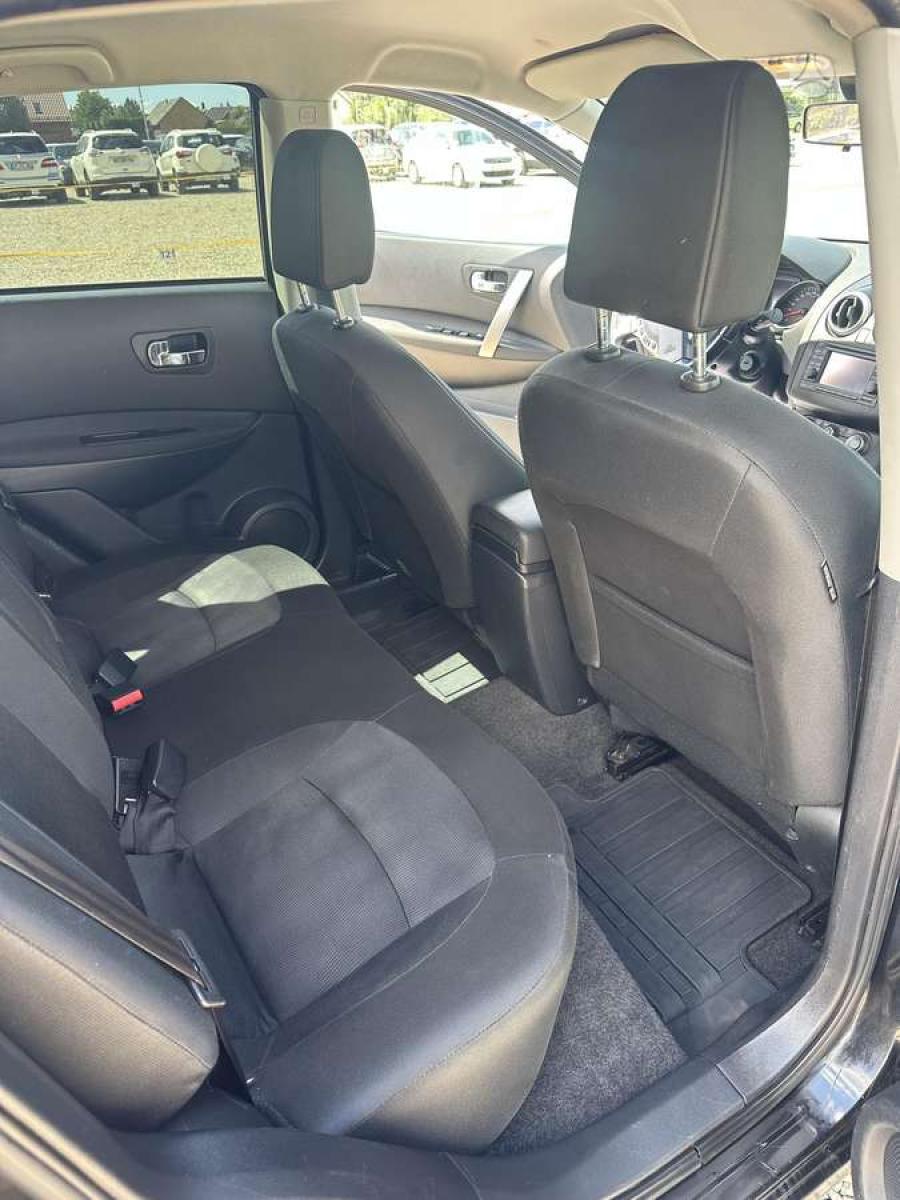 Melns Nissan Qashqai 2011 Tauragė, ar dzinēja tilpumu 1.50 L un nobraukumu 254 tūkst. km par 4200 €, foto 10 vietnē AUTOMOTO.COM.LV