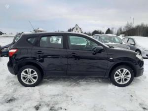 Melns Nissan Qashqai 2012 Kauņa, ar dzinēja tilpumu 1.50 L un nobraukumu 172 tūkst. km par 5450 €, foto 5 vietnē AUTOMOTO.COM.LV