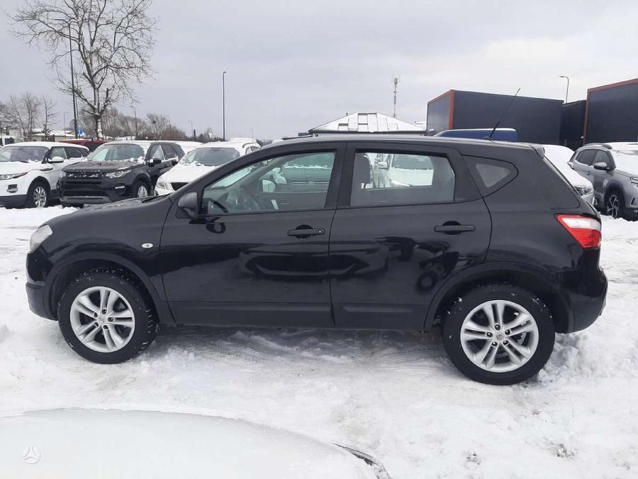 Melns Nissan Qashqai 2012 Kauņa, ar dzinēja tilpumu 1.50 L un nobraukumu 172 tūkst. km par 5450 €, foto 8 vietnē AUTOMOTO.COM.LV