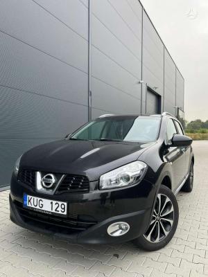 Melns Nissan Qashqai 2012 Klaipėda, ar dzinēja tilpumu 1.46 L un nobraukumu 198 tūkst. km par 4400 €, foto 3 vietnē AUTOMOTO.COM.LV