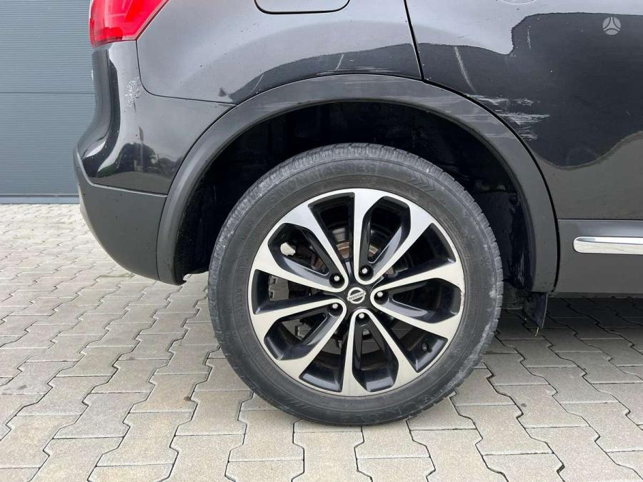 Melns Nissan Qashqai 2012 Klaipėda, ar dzinēja tilpumu 1.46 L un nobraukumu 198 tūkst. km par 4400 €, foto 13 vietnē AUTOMOTO.COM.LV