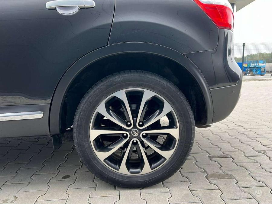 Melns Nissan Qashqai 2012 Klaipėda, ar dzinēja tilpumu 1.46 L un nobraukumu 198 tūkst. km par 4400 €, foto 14 vietnē AUTOMOTO.COM.LV