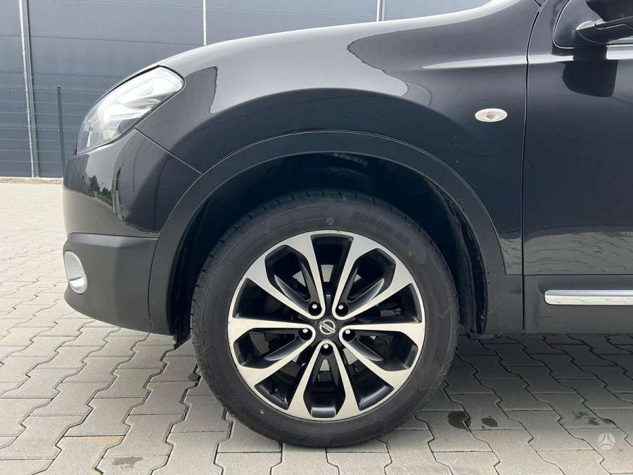 Melns Nissan Qashqai 2012 Klaipėda, ar dzinēja tilpumu 1.46 L un nobraukumu 198 tūkst. km par 4400 €, foto 15 vietnē AUTOMOTO.COM.LV