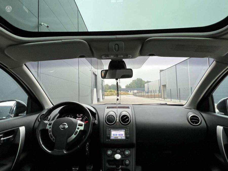Melns Nissan Qashqai 2012 Klaipėda, ar dzinēja tilpumu 1.46 L un nobraukumu 198 tūkst. km par 4400 €, foto 18 vietnē AUTOMOTO.COM.LV