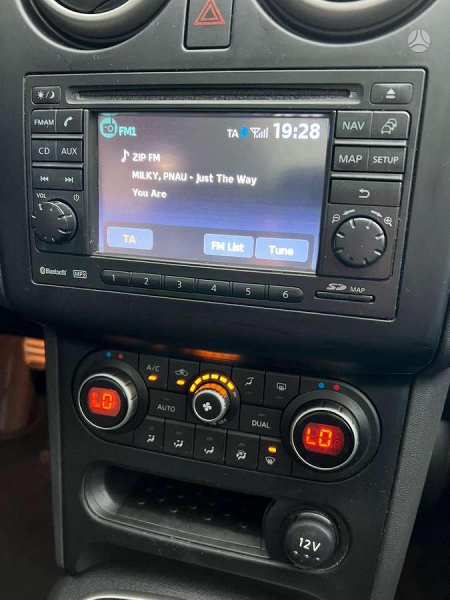 Melns Nissan Qashqai 2012 Klaipėda, ar dzinēja tilpumu 1.46 L un nobraukumu 198 tūkst. km par 4400 €, foto 22 vietnē AUTOMOTO.COM.LV
