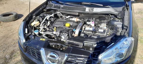 Black Nissan Qashqai 2013 in Kaunas, with an engine capacity of 1.60 L and mileage of 190 thousand km for 5850 €, photo 8 on AUTOMOTO.COM.LV