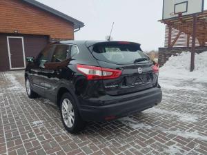 Black Nissan Qashqai 2014 in Pakruojis, with an engine capacity of 1.20 L and mileage of 198 thousand km for 6450 €, photo 9 on AUTOMOTO.COM.LV