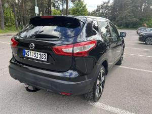Melns Nissan Qashqai 2015 Viļņa, ar dzinēja tilpumu 1.20 L un nobraukumu 105 tūkst. km par 8150 €, foto 4 vietnē AUTOMOTO.COM.LV