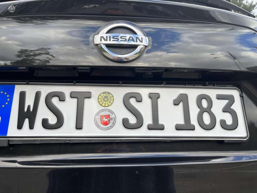 Melns Nissan Qashqai 2015 Viļņa, ar dzinēja tilpumu 1.20 L un nobraukumu 105 tūkst. km par 8150 €, foto 5 vietnē AUTOMOTO.COM.LV