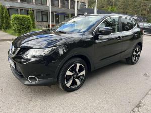 Melns Nissan Qashqai 2015 Viļņa, ar dzinēja tilpumu 1.20 L un nobraukumu 105 tūkst. km par 8150 €, foto 7 vietnē AUTOMOTO.COM.LV