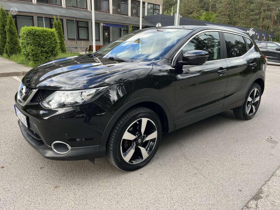 Melns Nissan Qashqai 2015 Viļņa, ar dzinēja tilpumu 1.20 L un nobraukumu 105 tūkst. km par 8150 €, foto 7 vietnē AUTOMOTO.COM.LV