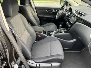 Melns Nissan Qashqai 2015 Viļņa, ar dzinēja tilpumu 1.20 L un nobraukumu 105 tūkst. km par 8150 €, foto 18 vietnē AUTOMOTO.COM.LV