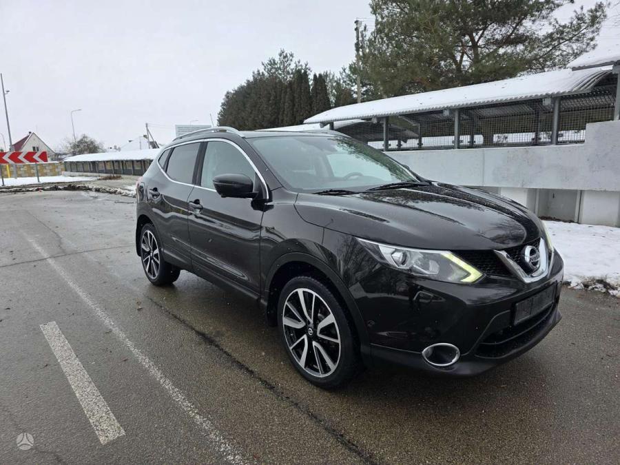 Melns Nissan Qashqai 2016 Marijampole, ar dzinēja tilpumu 1.46 L un nobraukumu 212 tūkst. km par 8990 €, foto 1 vietnē AUTOMOTO.COM.LV