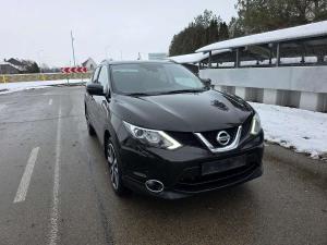 Melns Nissan Qashqai 2016 Marijampole, ar dzinēja tilpumu 1.46 L un nobraukumu 212 tūkst. km par 8990 €, foto 2 vietnē AUTOMOTO.COM.LV