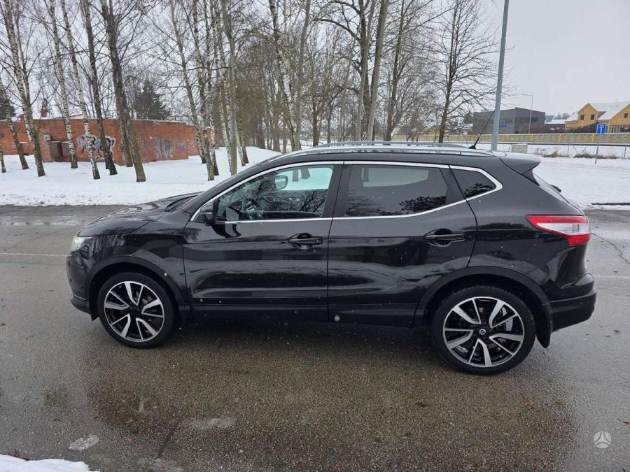 Melns Nissan Qashqai 2016 Marijampole, ar dzinēja tilpumu 1.46 L un nobraukumu 212 tūkst. km par 8990 €, foto 8 vietnē AUTOMOTO.COM.LV