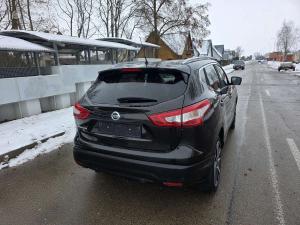 Melns Nissan Qashqai 2016 Marijampole, ar dzinēja tilpumu 1.46 L un nobraukumu 212 tūkst. km par 8990 €, foto 12 vietnē AUTOMOTO.COM.LV