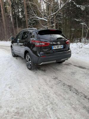 Melns Nissan Qashqai 2020 Tauragė, ar dzinēja tilpumu 1.46 L un nobraukumu 210 tūkst. km par 11900 €, foto 3 vietnē AUTOMOTO.COM.LV
