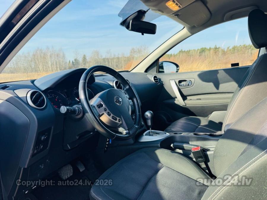 Melns Nissan Qashqai 2013 Tallina, ar dzinēja tilpumu 2.00 L un nobraukumu 127 tūkst. km par 6650 €, foto 9 vietnē AUTOMOTO.COM.LV
