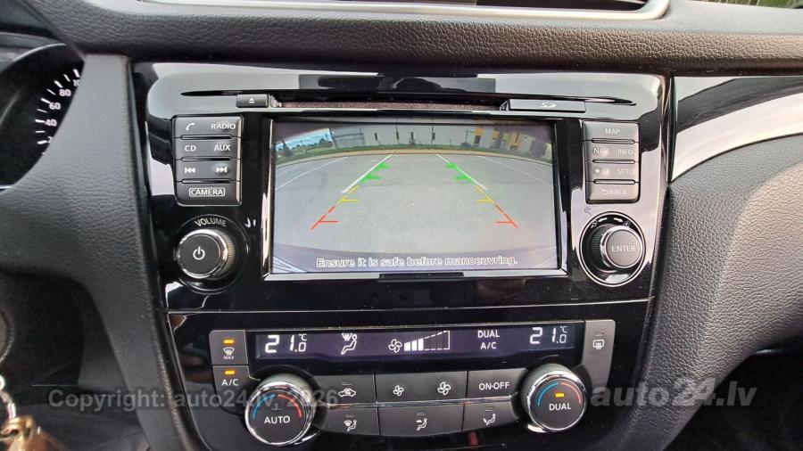 Black Nissan Qashqai 2015 in Tartu, with an engine capacity of 1.20 L and mileage of 108 thousand km for 7900 €, photo 15 on AUTOMOTO.COM.LV