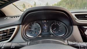 Black Nissan Qashqai 2015 in Tartu, with an engine capacity of 1.20 L and mileage of 108 thousand km for 7900 €, photo 17 on AUTOMOTO.COM.LV