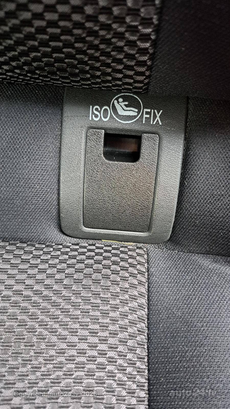 Black Nissan Qashqai 2015 in Tartu, with an engine capacity of 1.20 L and mileage of 108 thousand km for 7900 €, photo 22 on AUTOMOTO.COM.LV