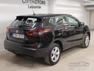 Black Nissan Qashqai 2020 in Tallinn, with an engine capacity of 1.30 L and mileage of 137 thousand km for 11900 €, photo 7 on AUTOMOTO.COM.LV