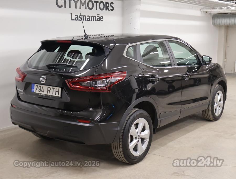 Black Nissan Qashqai 2020 in Tallinn, with an engine capacity of 1.30 L and mileage of 137 thousand km for 11900 €, photo 7 on AUTOMOTO.COM.LV