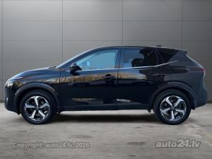 Black Nissan Qashqai 2021 in Tallinn, with an engine capacity of 1.33 L and mileage of 99 thousand km for 16995 €, photo 3 on AUTOMOTO.COM.LV