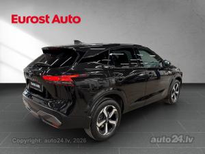Black Nissan Qashqai 2023 in Tallinn, with an engine capacity of 1.30 L and mileage of 19 thousand km for 26499 €, photo 6 on AUTOMOTO.COM.LV