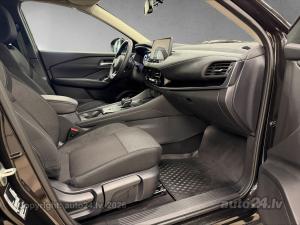 Black Nissan Qashqai 2023 in Tallinn, with an engine capacity of 1.30 L and mileage of 19 thousand km for 26499 €, photo 11 on AUTOMOTO.COM.LV