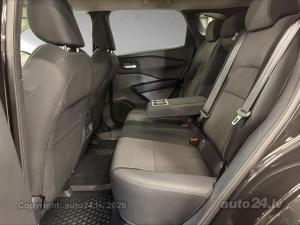 Black Nissan Qashqai 2023 in Tallinn, with an engine capacity of 1.30 L and mileage of 19 thousand km for 26499 €, photo 12 on AUTOMOTO.COM.LV