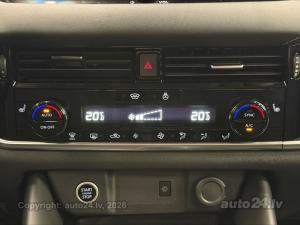 Black Nissan Qashqai 2023 in Tallinn, with an engine capacity of 1.30 L and mileage of 19 thousand km for 26499 €, photo 21 on AUTOMOTO.COM.LV