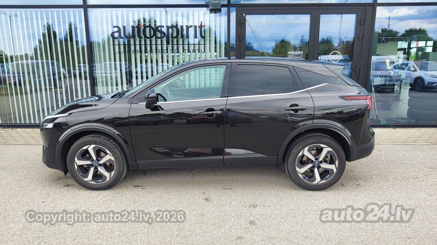 Melns Nissan Qashqai 2023 Tartu, ar dzinēja tilpumu 1.30 L un nobraukumu 22 tūkst. km par 24990 €, foto 3 vietnē AUTOMOTO.COM.LV