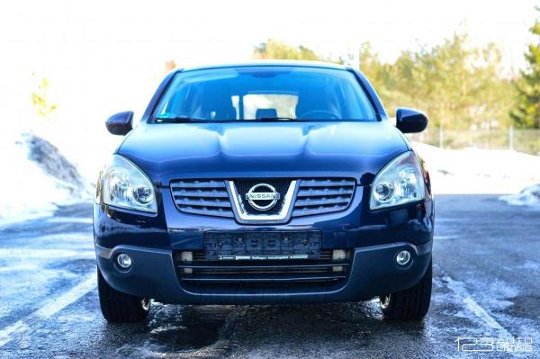 Blue Nissan Qashqai 2007 in Kretinga, with an engine capacity of 2.00 L and mileage of 238 thousand km for 3999 €, photo 2 on AUTOMOTO.COM.LV