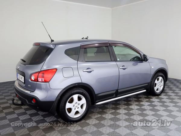 Blue Nissan Qashqai 2007 in Tallinn, with an engine capacity of 1.50 L and mileage of 397 thousand km for 1799 €, photo 3 on AUTOMOTO.COM.LV