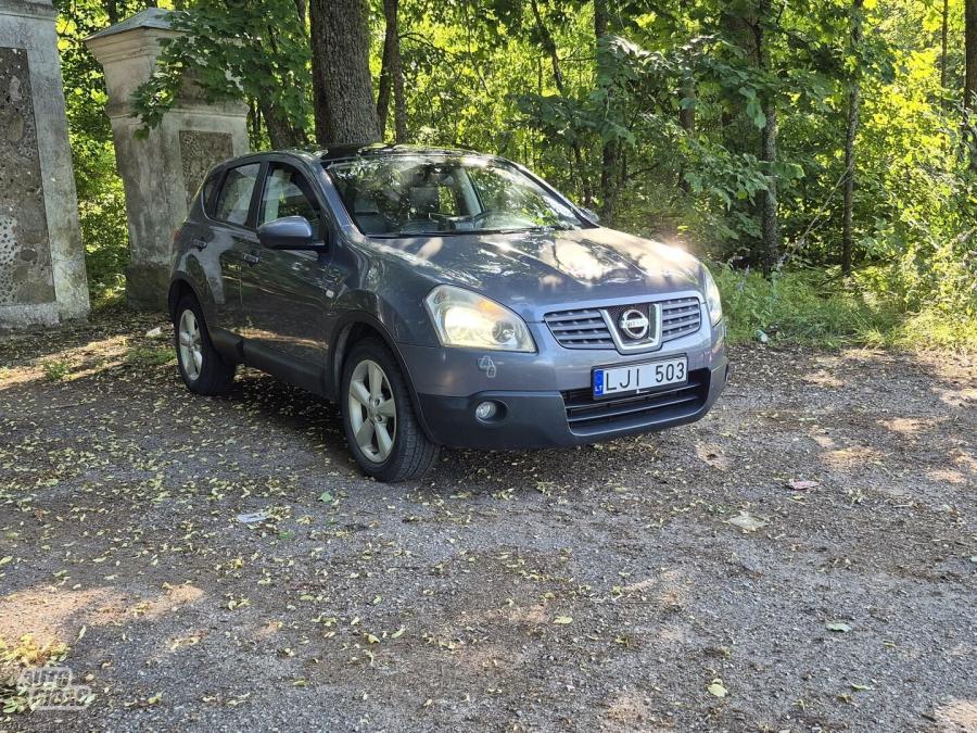 Blue Nissan Qashqai 2007 in Vilnius, with an engine capacity of 2.00 L and mileage of 288 thousand km for 3300 €, photo 3 on AUTOMOTO.COM.LV