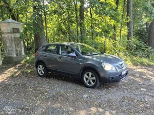 Blue Nissan Qashqai 2007 in Vilnius, with an engine capacity of 2.00 L and mileage of 288 thousand km for 3300 €, photo 4 on AUTOMOTO.COM.LV
