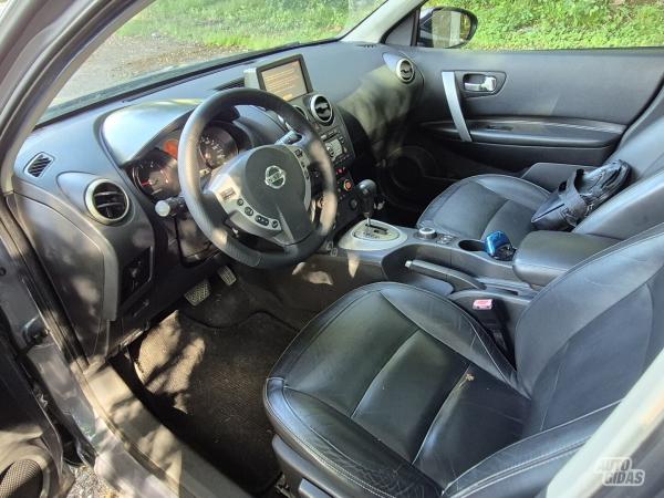 Zils Nissan Qashqai 2007 Viļņa, ar dzinēja tilpumu 2.00 L un nobraukumu 288 tūkst. km par 3300 €, foto 9 vietnē AUTOMOTO.COM.LV