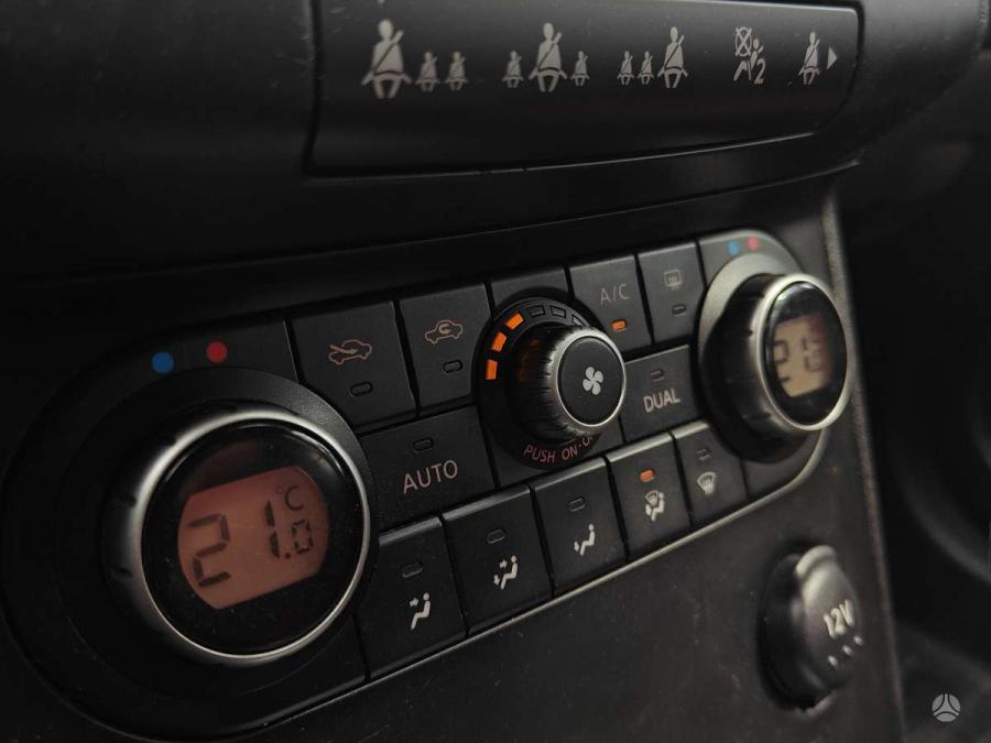 Zils Nissan Qashqai 2007 Viļņa, ar dzinēja tilpumu 2.00 L un nobraukumu 200 tūkst. km par 3850 €, foto 11 vietnē AUTOMOTO.COM.LV