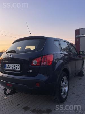 Zils Nissan Qashqai 2008 Liepāja, ar dzinēja tilpumu 2.00 L un nobraukumu 226 tūkst. km par 14480 €, foto 20 vietnē AUTOMOTO.COM.LV
