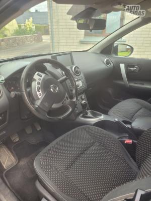 Blue Nissan Qashqai 2008 in Klaipeda, with an engine capacity of 1.50 L and mileage of 238 thousand km for 2700 €, photo 6 on AUTOMOTO.COM.LV