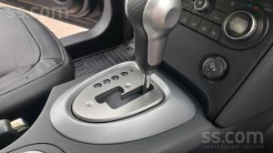 Zils Nissan Qashqai 2008 Rīga, ar dzinēja tilpumu 2.00 L un nobraukumu 194 tūkst. km par 5250 €, foto 23 vietnē AUTOMOTO.COM.LV