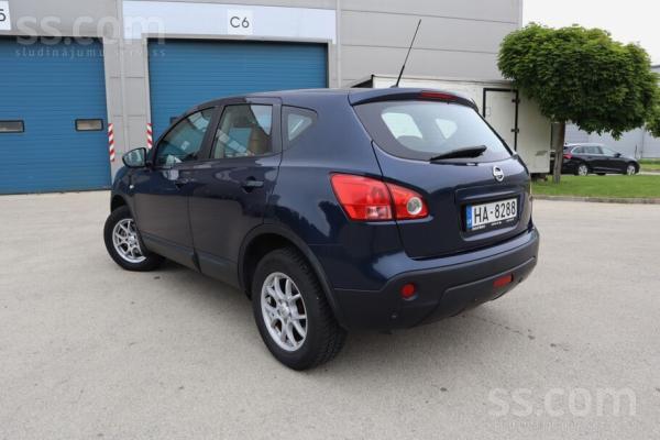 Zils Nissan Qashqai 2008 Rīga, ar dzinēja tilpumu 2.00 L un nobraukumu 320 tūkst. km par 2990 €, foto 3 vietnē AUTOMOTO.COM.LV
