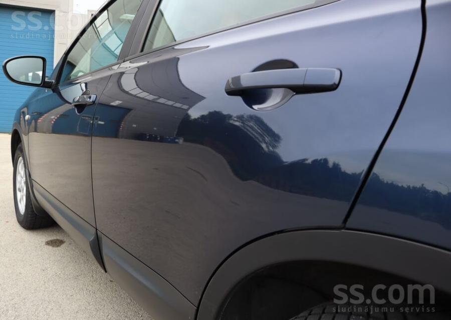 Blue Nissan Qashqai 2008 in Riga, with an engine capacity of 2.00 L and mileage of 320 thousand km for 2990 €, photo 9 on AUTOMOTO.COM.LV