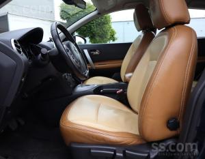 Blue Nissan Qashqai 2008 in Riga, with an engine capacity of 2.00 L and mileage of 320 thousand km for 2990 €, photo 13 on AUTOMOTO.COM.LV