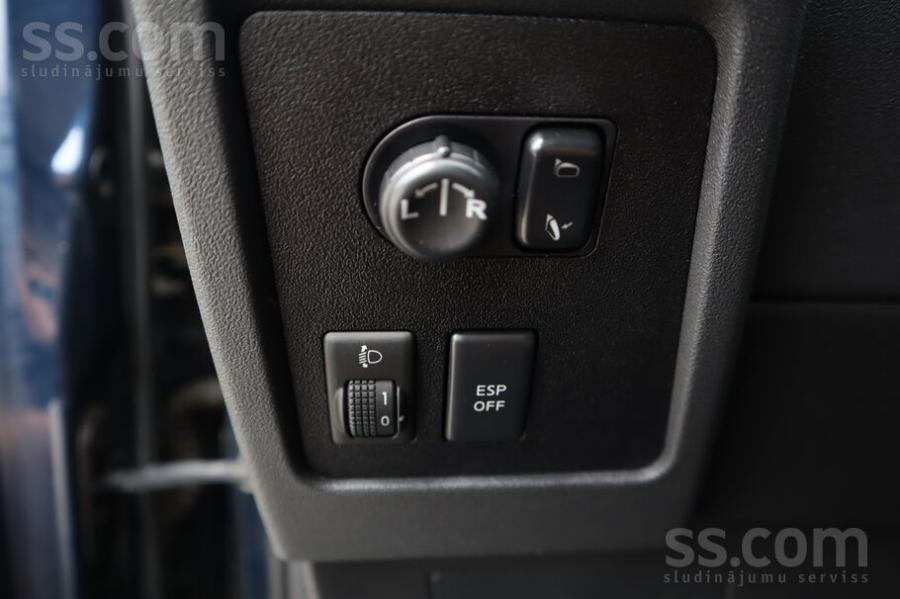 Blue Nissan Qashqai 2008 in Riga, with an engine capacity of 2.00 L and mileage of 320 thousand km for 2990 €, photo 18 on AUTOMOTO.COM.LV