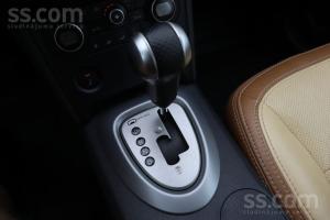 Blue Nissan Qashqai 2008 in Riga, with an engine capacity of 2.00 L and mileage of 320 thousand km for 2990 €, photo 23 on AUTOMOTO.COM.LV