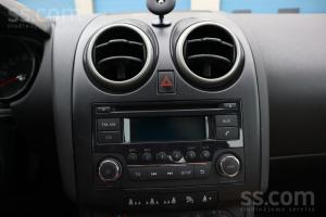 Blue Nissan Qashqai 2008 in Riga, with an engine capacity of 2.00 L and mileage of 320 thousand km for 2990 €, photo 25 on AUTOMOTO.COM.LV